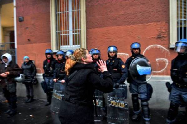 Di sgomberi si muore. Sciacalli, struzzi e iene a Milano – MilanoInMovimento